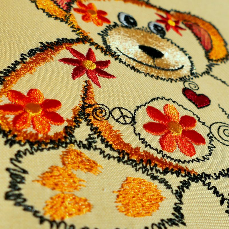 Stickdatei Hippie Teddybär - Textilkunst von Elfenidee
